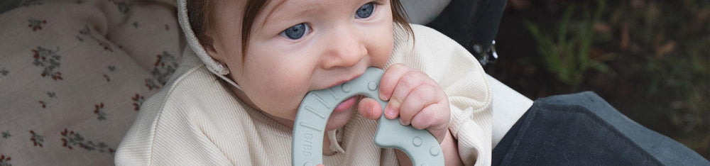 What you need to know about pacifiers and their impact on teeth ...